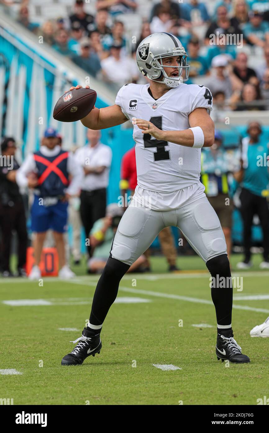 Derek carr 2022 hi-res stock photography and images - Alamy