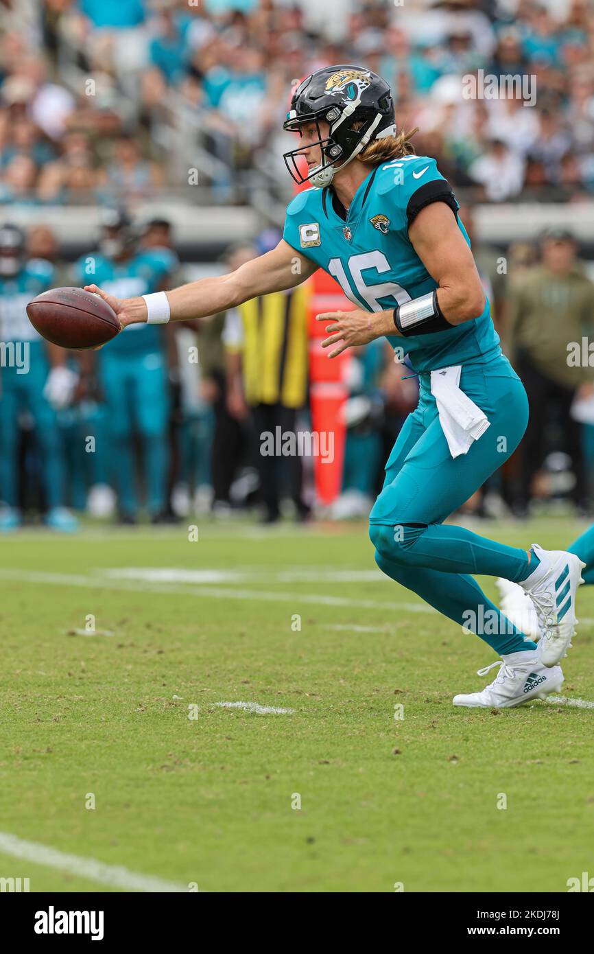 Saturday, November 6, 2022; Jacksonville, FL USA; Jacksonville Jaguars ...