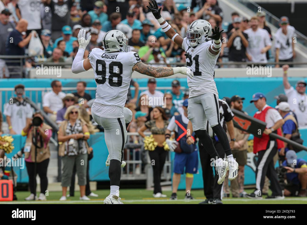 Saturday, November 6, 2022; Jacksonville, FL USA; Las Vegas Raiders ...