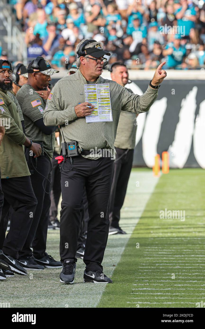 Saturday, November 6, 2022; Jacksonville, FL USA; Jacksonville Jaguars ...