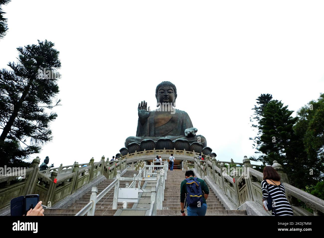 Exterior architecture and design at Tian Tan (Big Buddha) the largest ...