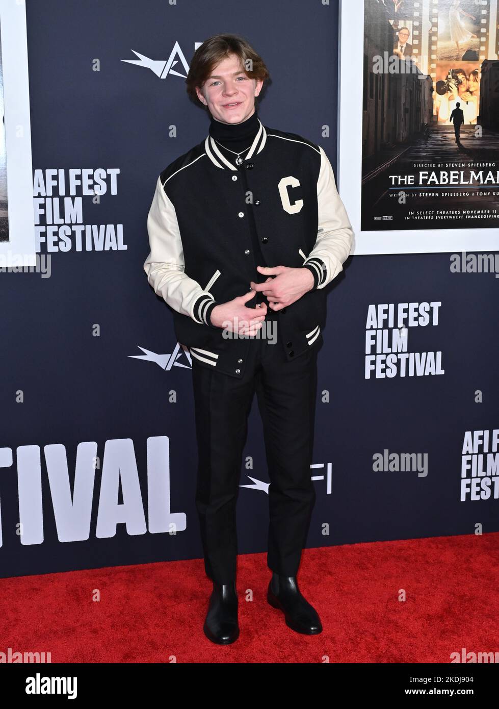 Los Angeles, USA. 06th Nov, 2022. Oakes Fegley at the premiere for "The ...