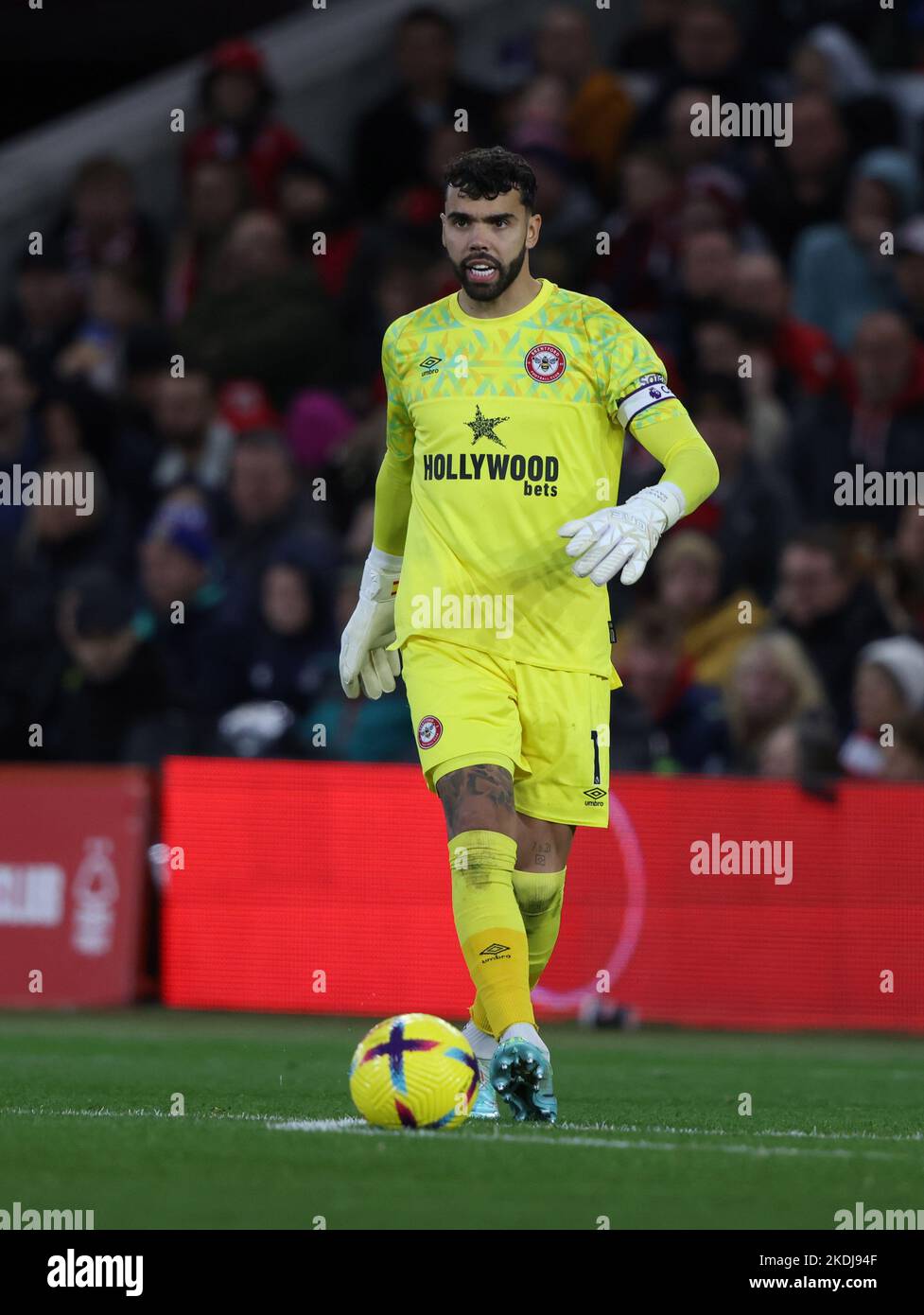Nottingham, UK. 05th Nov, 2022. David Raya (B) at the Nottingham Forest ...