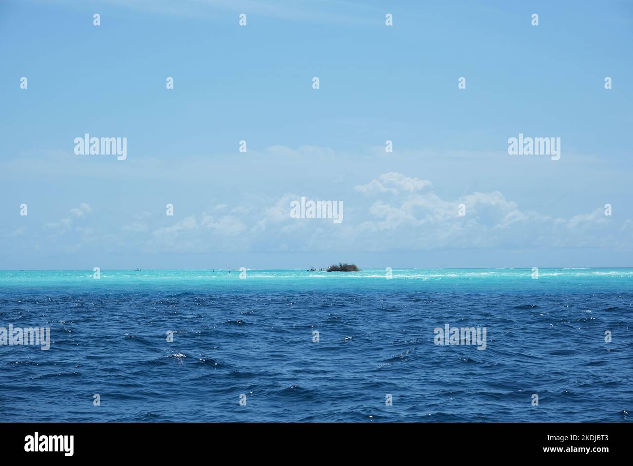Beautiful sandbank picnic island at Rasdhoo, Maldives. Rasdhoo is an ...