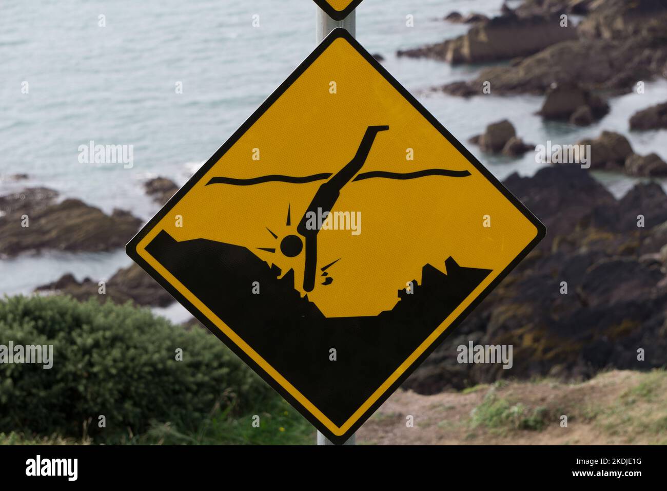 yellow do not jump into the water, you will hurt your head danger sign ...