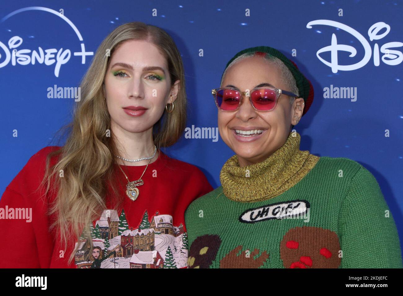 LOS ANGELES - NOV 6: Miranda Maday, Raven-Symone at The Santa Clauses ...