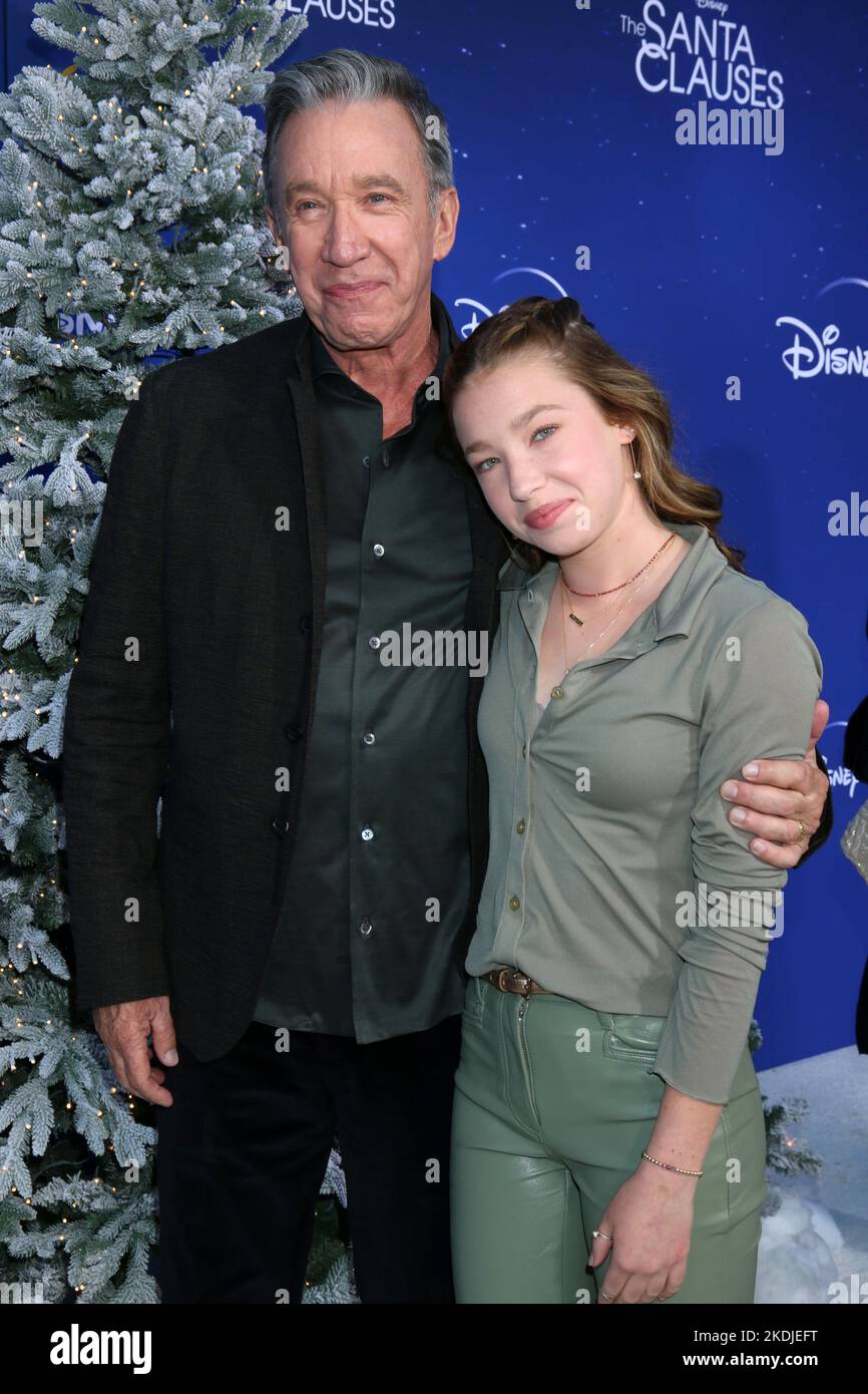 LOS ANGELES - NOV 6: Tim Allen, Elizabeth Allen Dick at The Santa ...