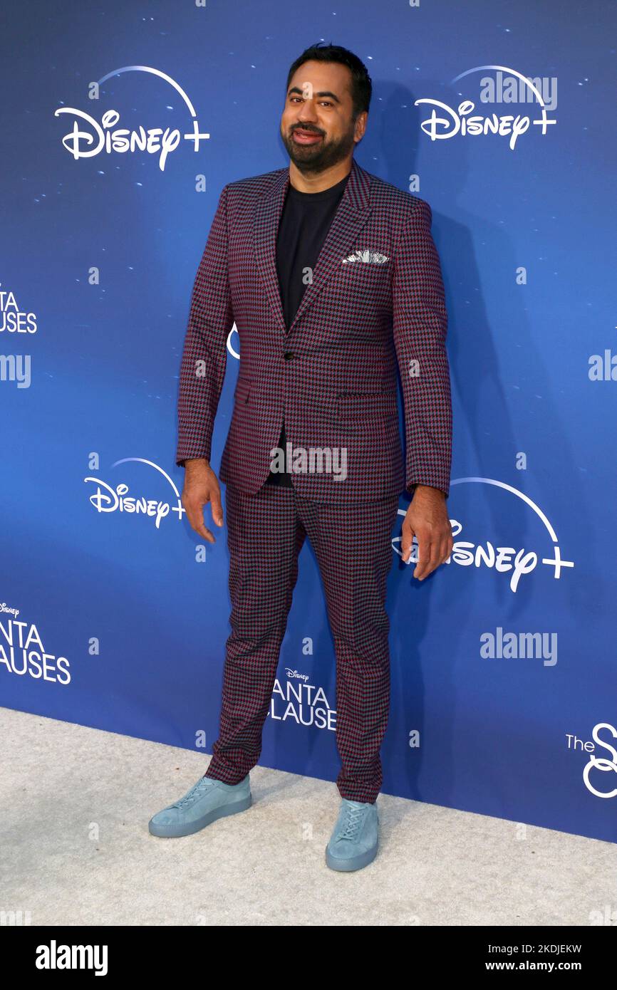 LOS ANGELES - NOV 6: Kal Penn at The Santa Clauses Premiere Screening ...