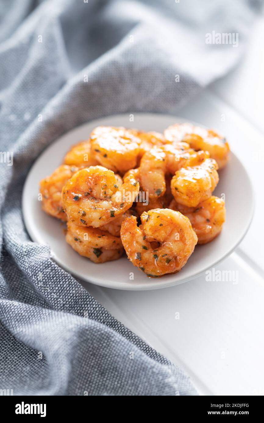 Roasted tiger prawn shrimps hi-res stock photography and images - Alamy
