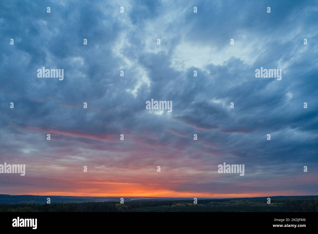 Aerial golden sunset shot hi-res stock photography and images - Alamy