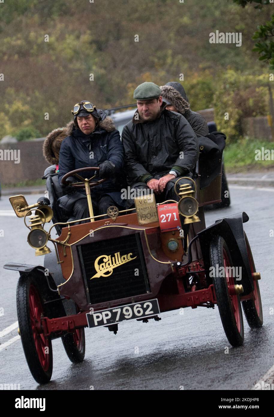 Over 300 vehicles, all built before 1905 take part in the Worlds ...