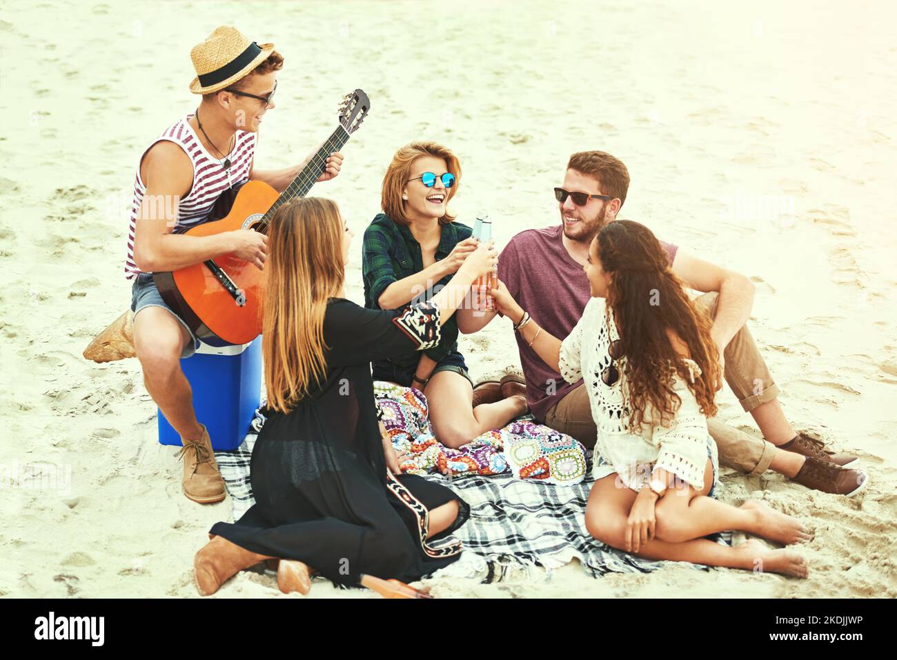 Man chilling at the beach hi-res stock photography and images - Alamy
