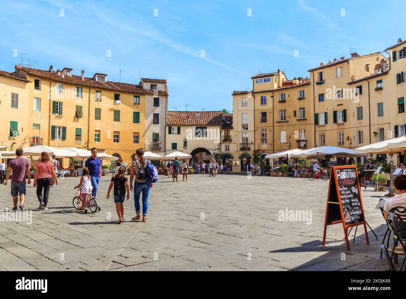 LUCCA, ITALY - SEPTEMBER 16, 2018: This is the Amphitheater Square in ...