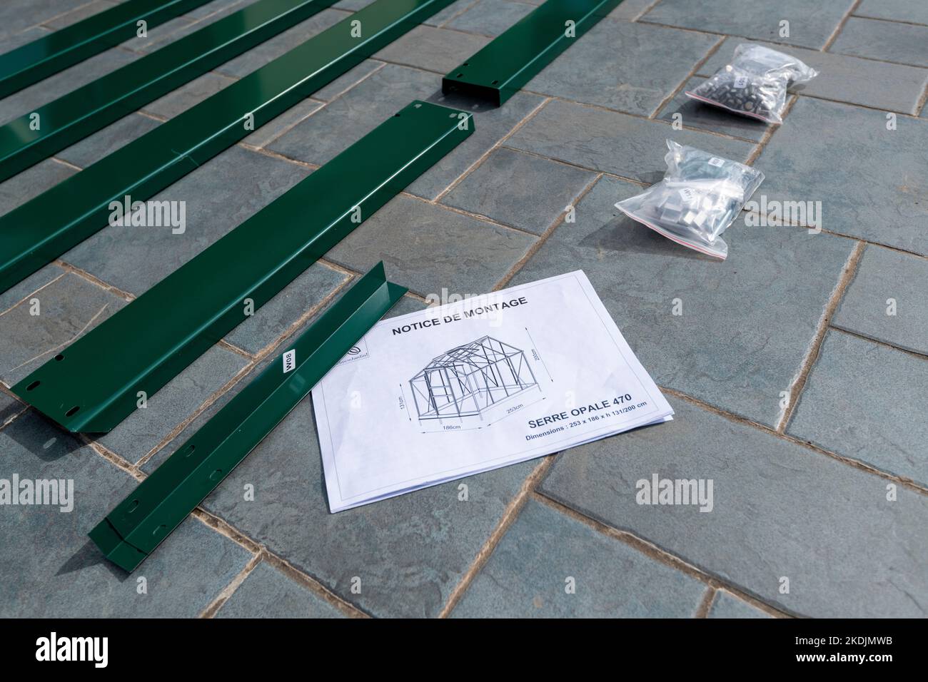 Frame and assembly plan, Setting up a garden greenhouse, Pas de Calais ...