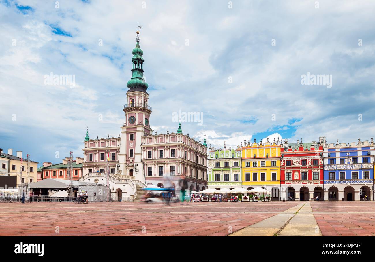 A beautiful Renaissance square with arcaded tenement houses in Zamość ...