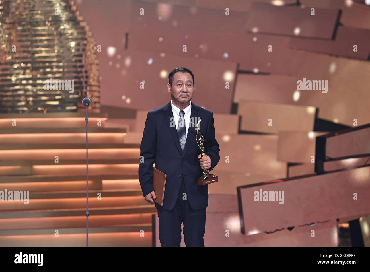 Chinese actor Ma Shaohua wins the 31st China TV Golden Eagle Award for ...