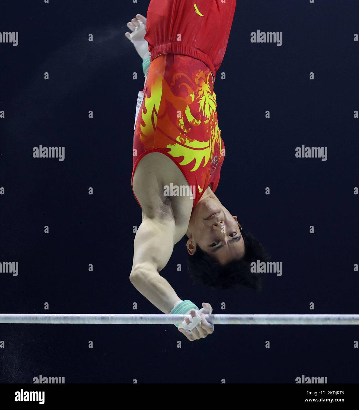 Liverpool, Britain. 6th Nov, 2022. Zhang Boheng of China competes ...