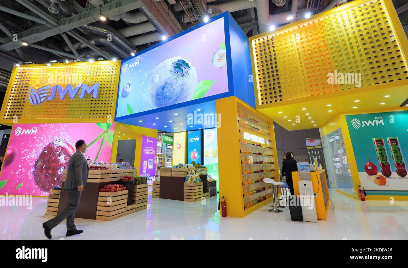 2022 china international import expo hi-res stock photography and ...