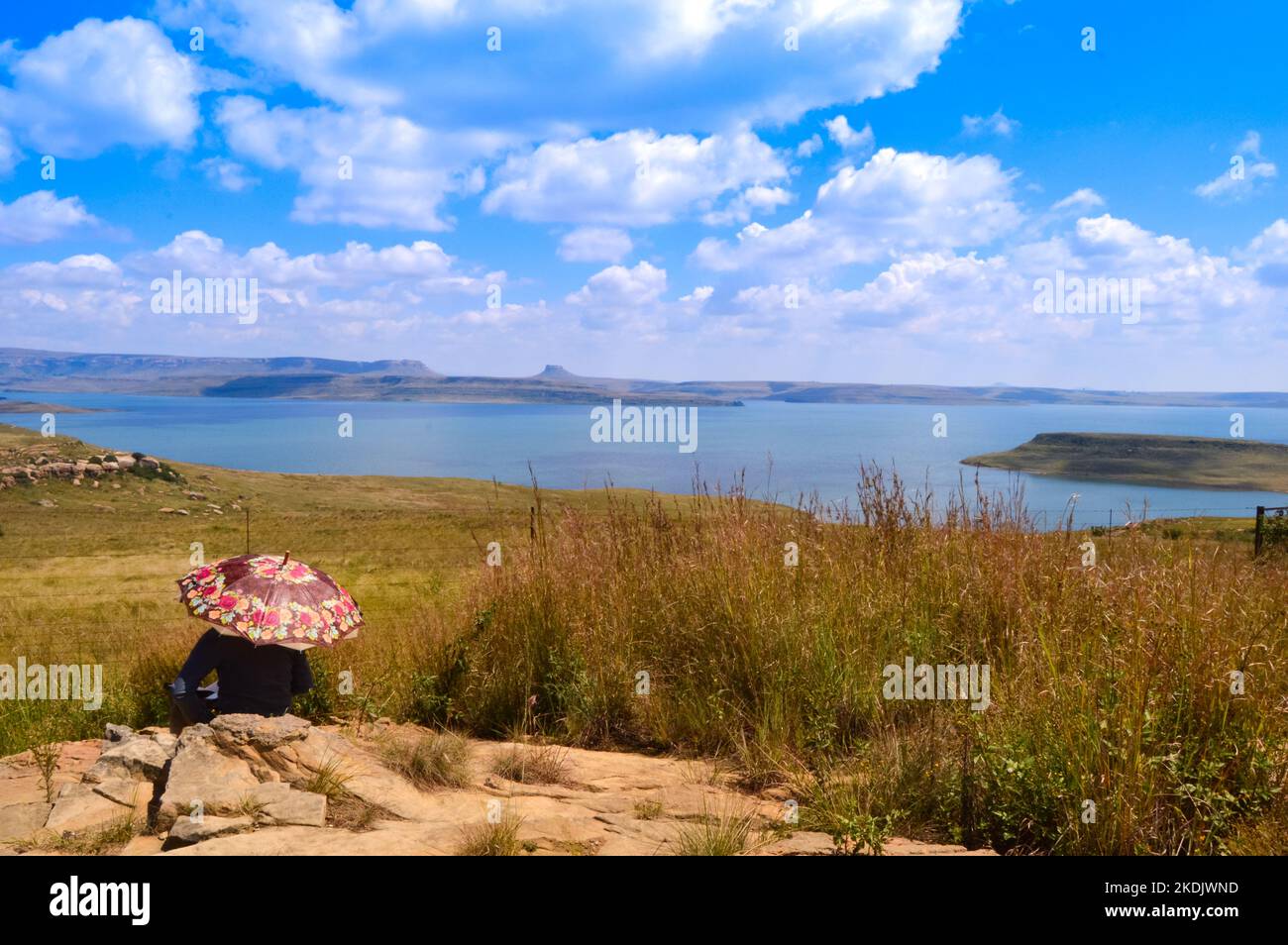 Panoramic Sterkfontein Dam and nature reserve in Drakensberg area Free ...