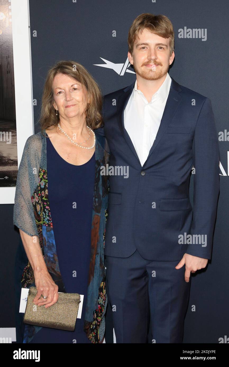 Karen o_hara hi-res stock photography and images - Alamy