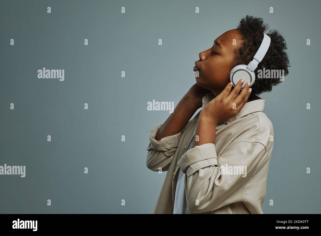 Teen boy model hi-res stock photography and images - Alamy
