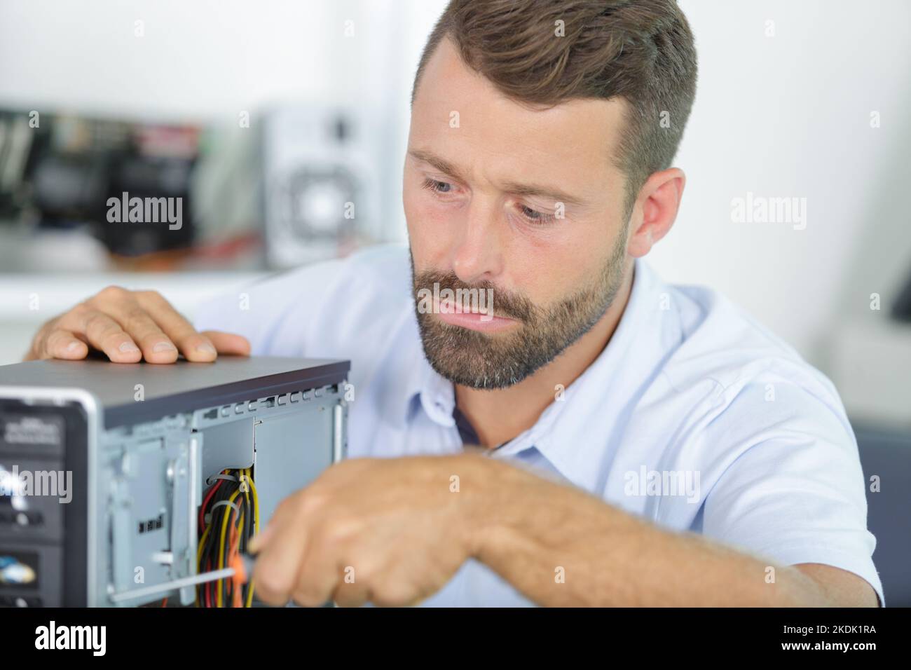 Data processing tools hi-res stock photography and images - Alamy