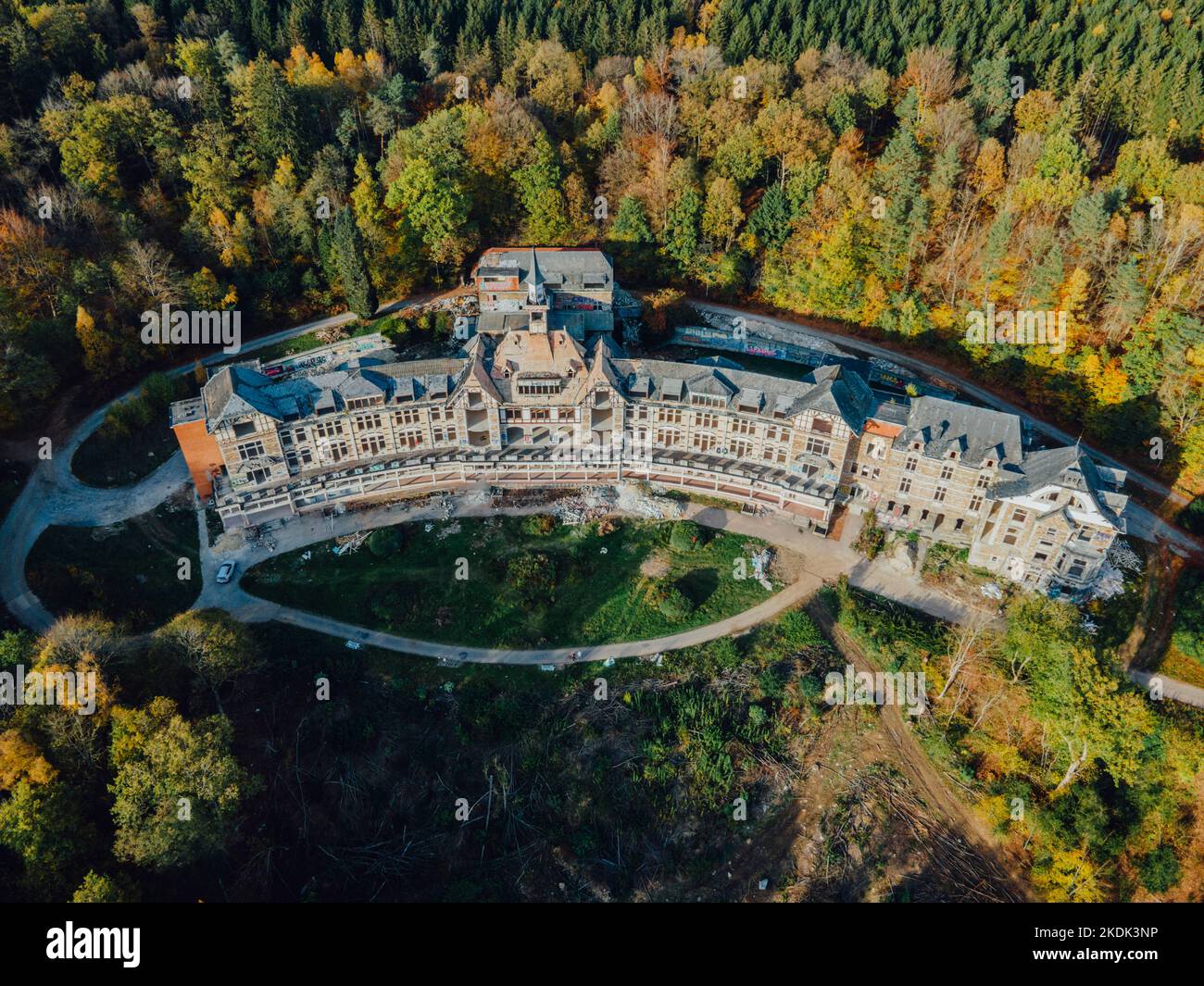 Belgien, 28-30.10.22: Feature Bilder, Lost Place bei spa, das Sanatorium du Basil ein ehemaliges ...