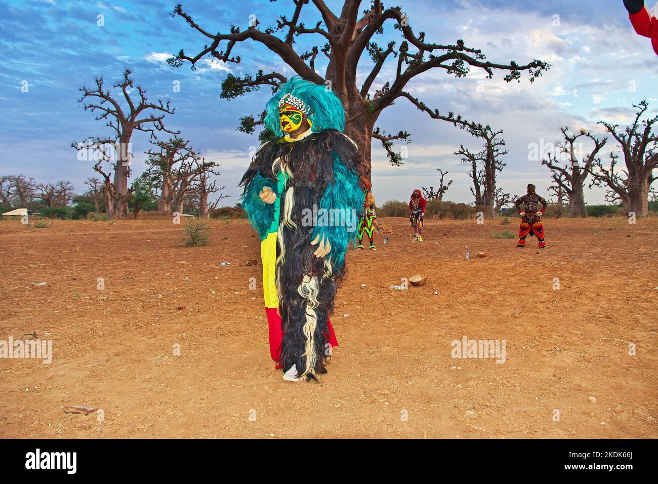 Masks dakar senegal west africa hi-res stock photography and images - Alamy