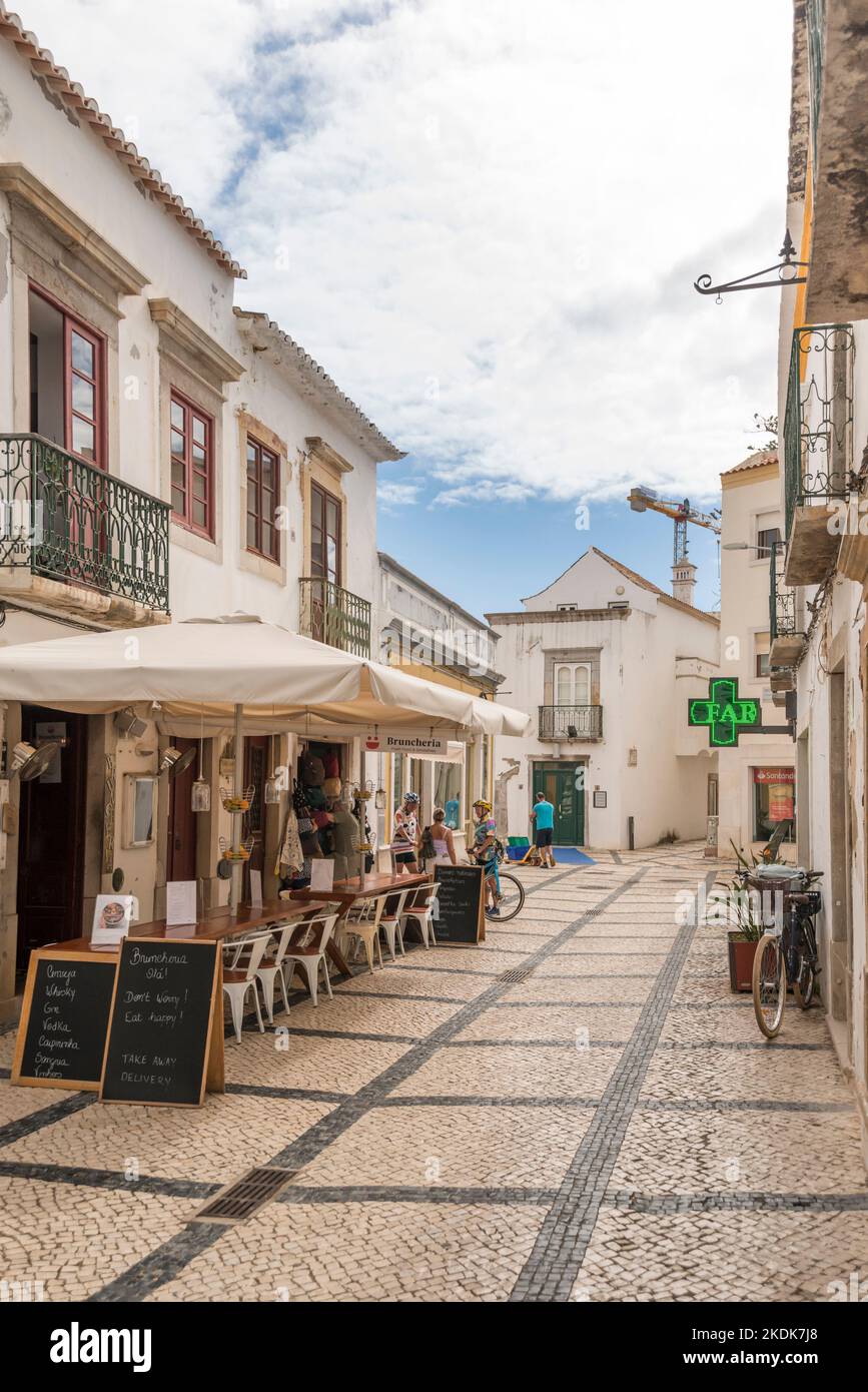 Pavement cafe, Tavira, Algarve, Portugal Stock Photo - Alamy