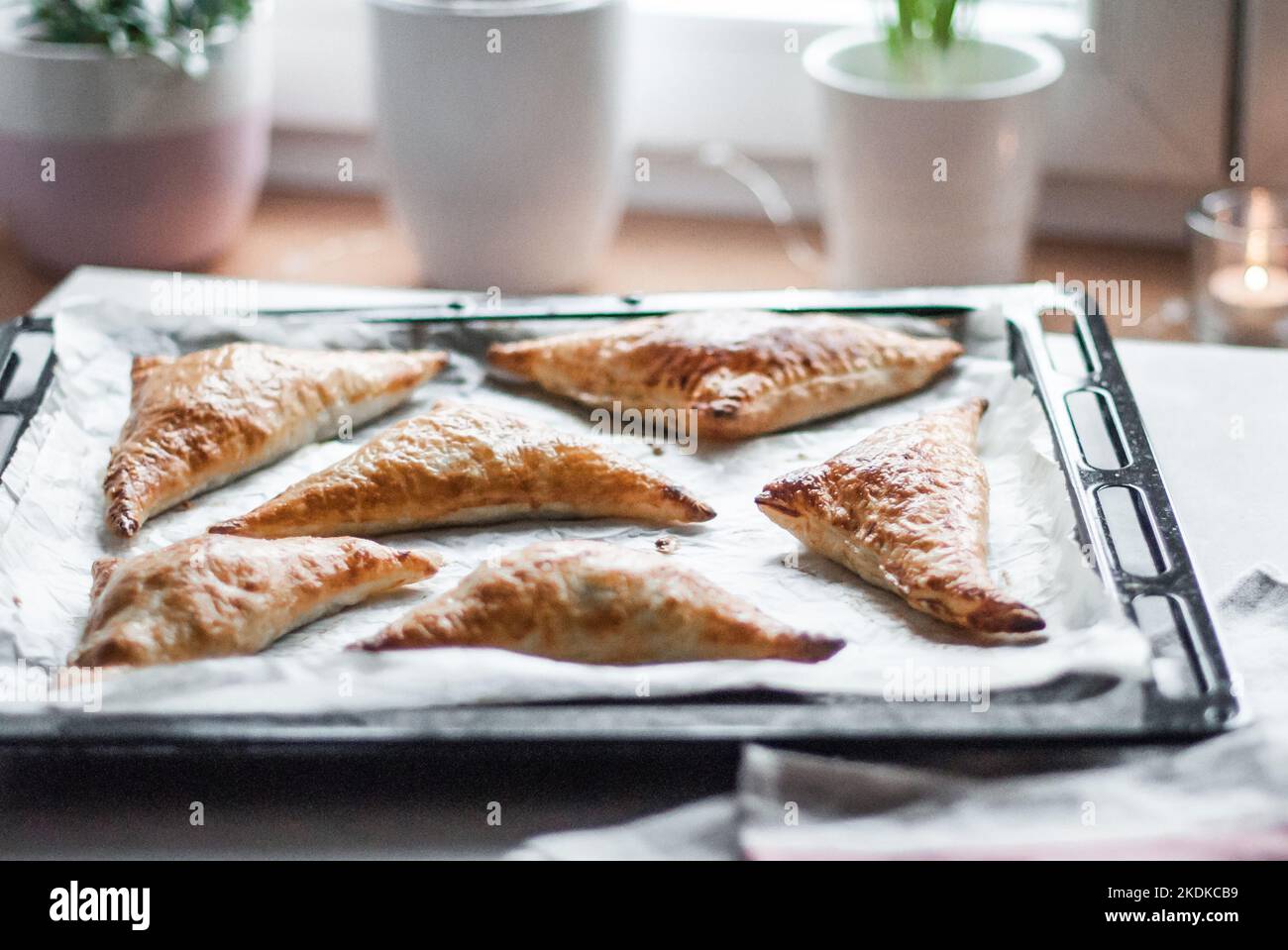 Wooden table triangles hi-res stock photography and images - Alamy