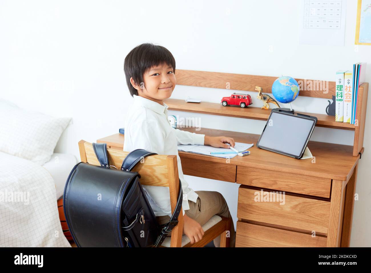 Japanese kid studying at home Stock Photo - Alamy