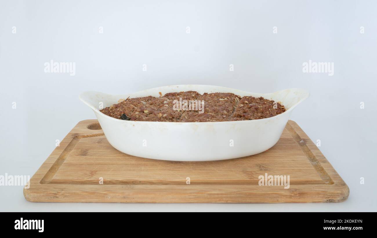 Baked kibbeh, kibbeh bil sanieh, traditional Lebanese food cuisine ...