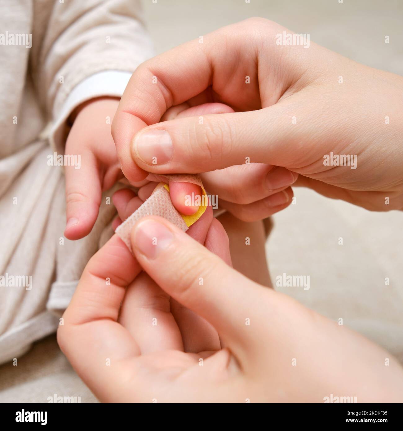 Kid finger doctor hi-res stock photography and images - Alamy