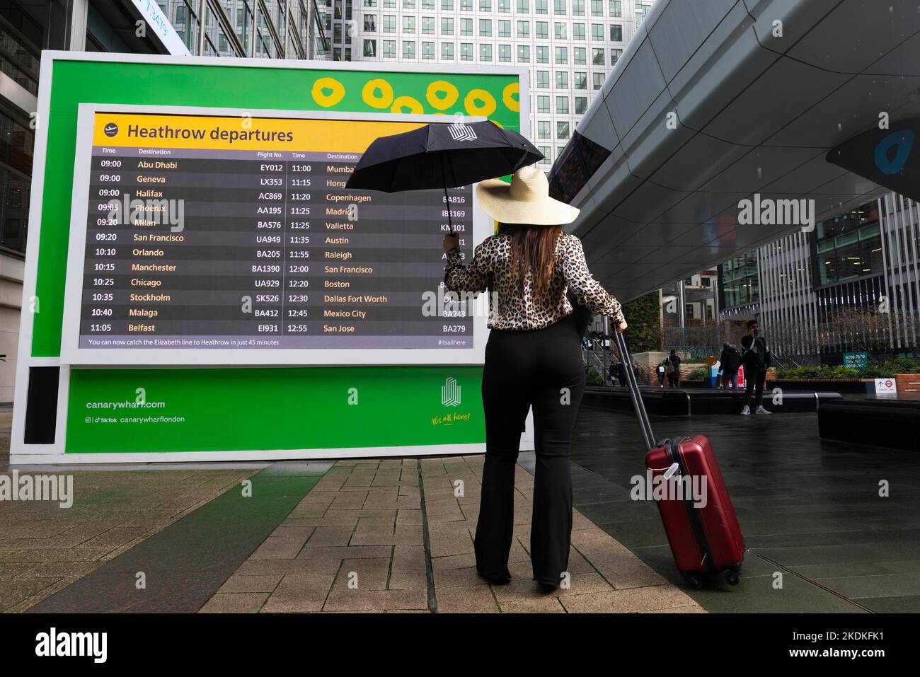 EDITORIAL USE ONLY Passengers at Canary Wharf in London where live ...