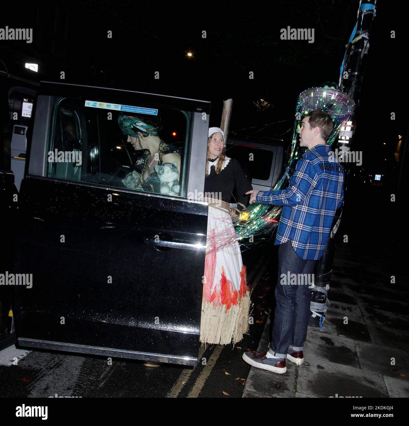 Jimmy carr and wife at kook’s for Jonathan ross party 31/10/2022 blitz ...