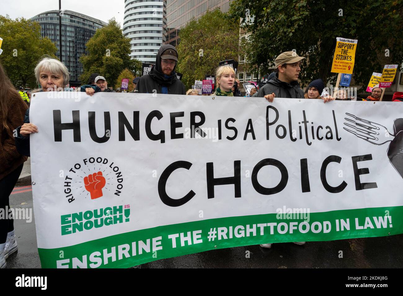 Banner "Hunger is a political choice". Protest against the cost of ...