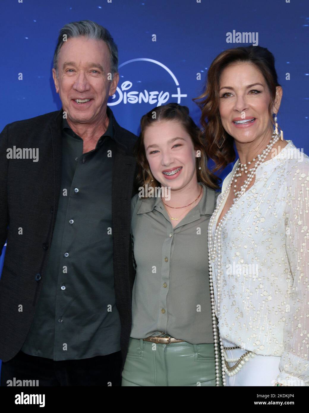 LOS ANGELES - NOV 6: Tim Allen, Elizabeth Allen Dick, Jane Hajduk at ...