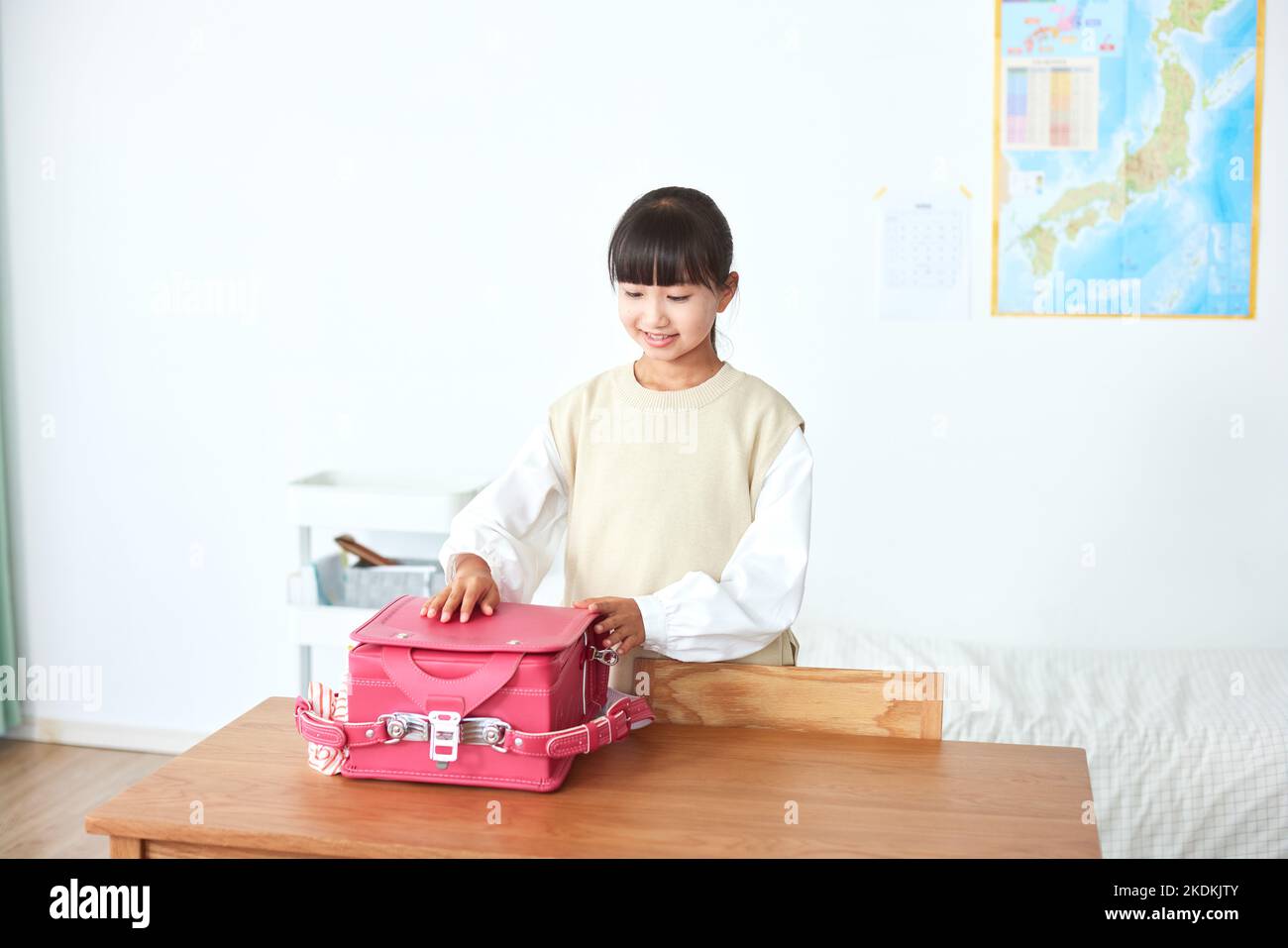 Japanese kid studying at home Stock Photo - Alamy