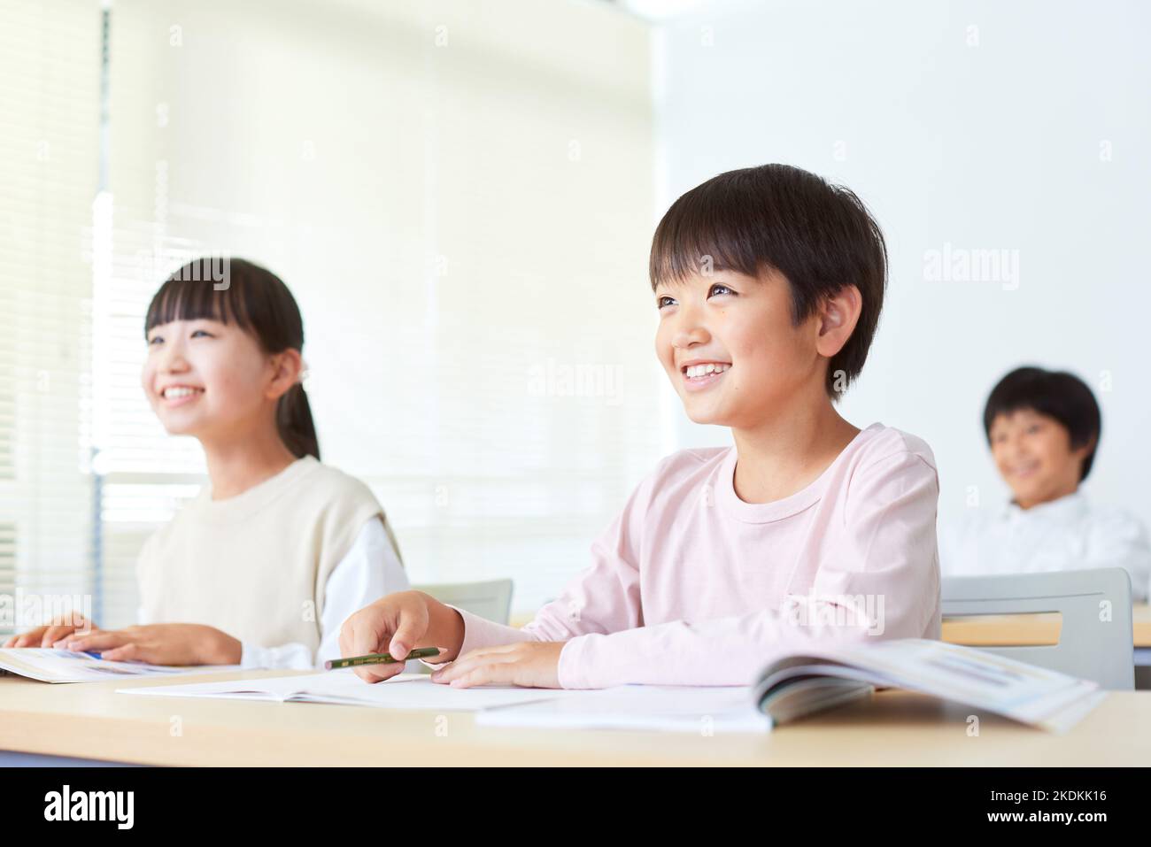 Classmate japanese hi-res stock photography and images - Alamy