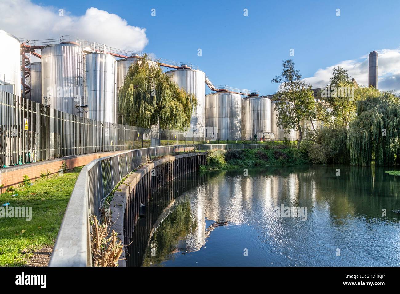 Vats factory hi-res stock photography and images - Alamy