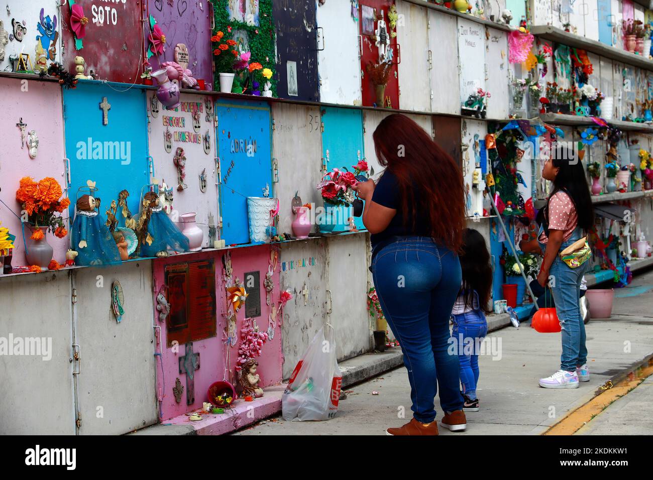 Nezahualcoyotl, Mexico. 01st Nov, 2022. November 1, 2022 ...