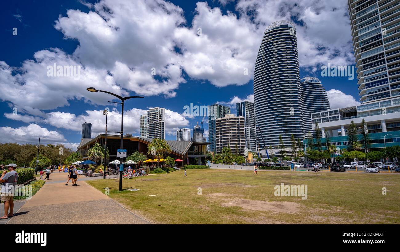 Gold Coast, Queensland, Australia - Broadbeach walkway along the beach ...