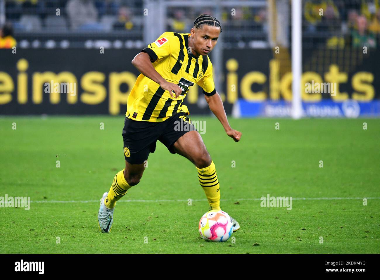 Karim adeyemi borussia hi-res stock photography and images - Alamy