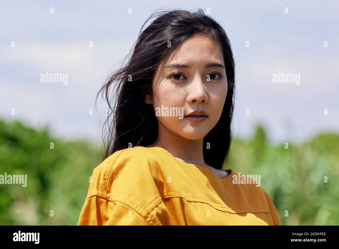 Young Japanese woman portrait Stock Photo - Alamy