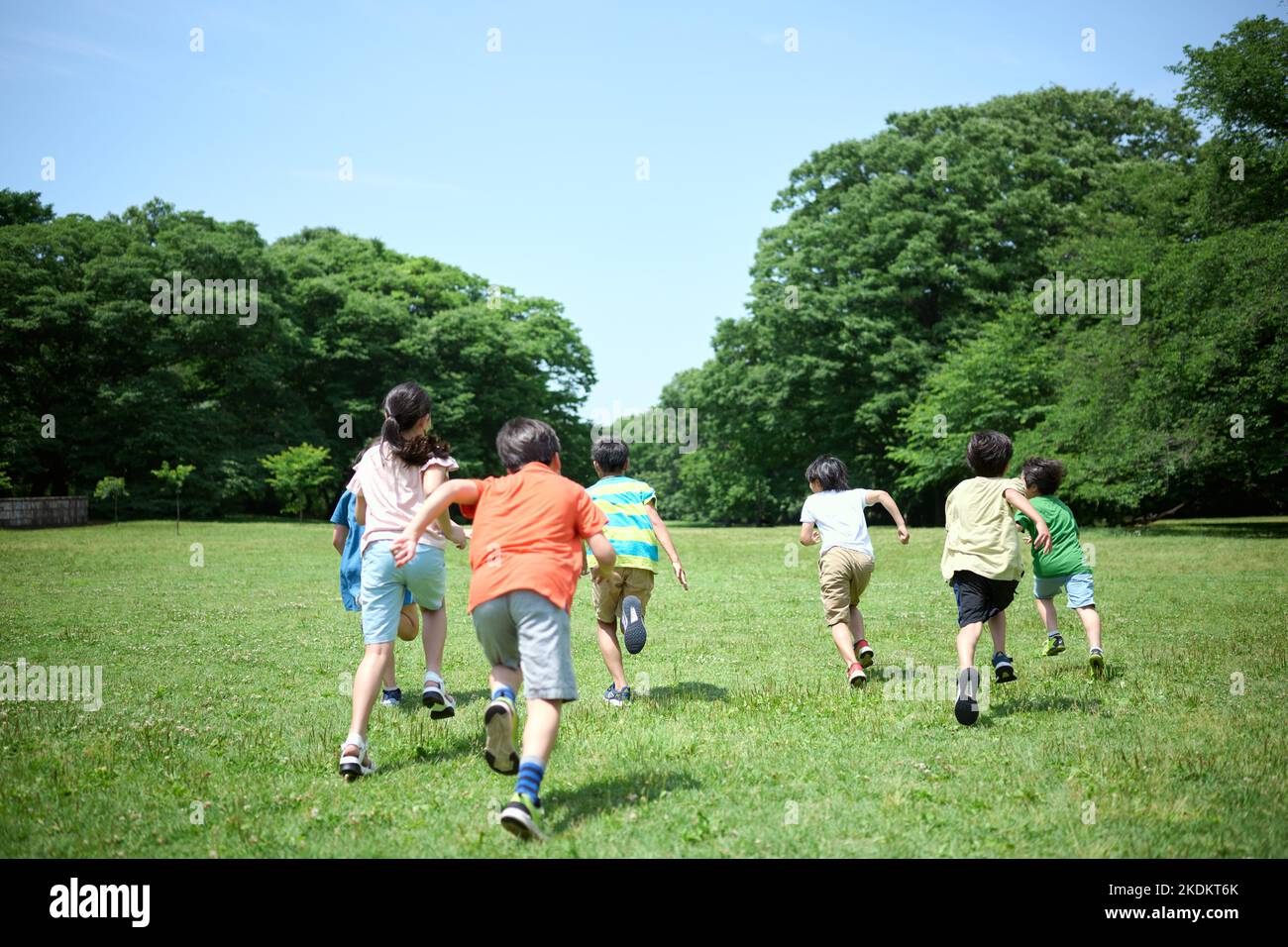 Japanese kids at city park Stock Photo - Alamy