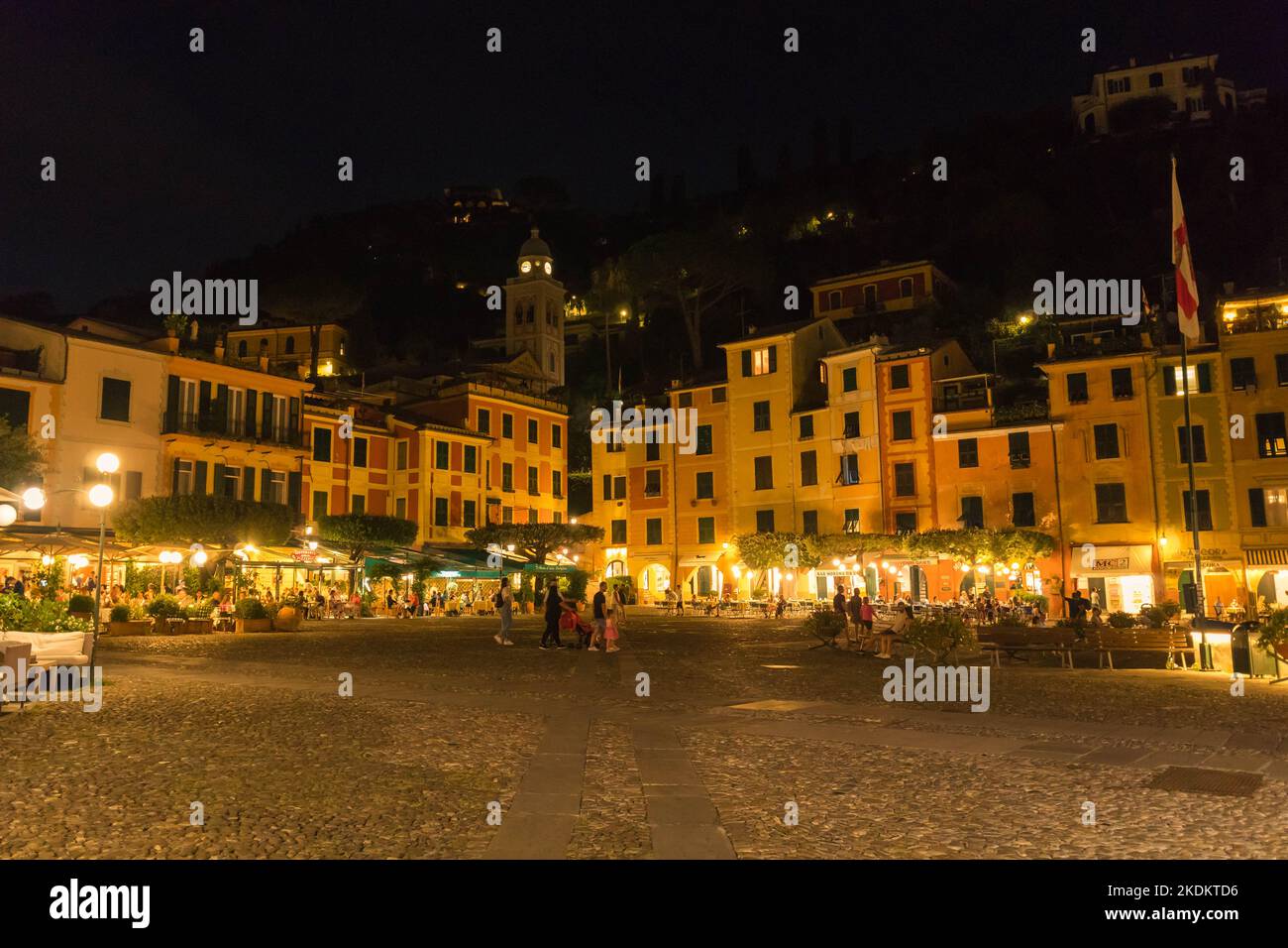 Night draws in on the Piazza Martiri dell'Olivetta, Portofino Northern ...