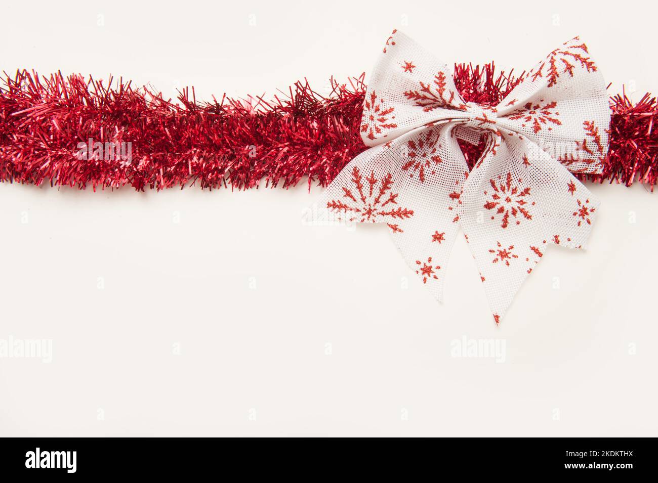 Tinsel texture hi-res stock photography and images - Alamy