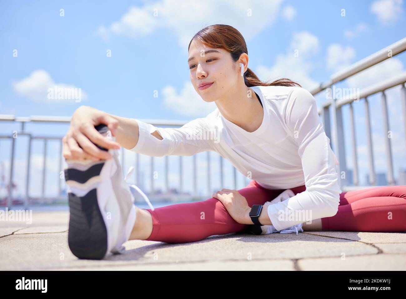 Young Japanese training downtown Stock Photo - Alamy