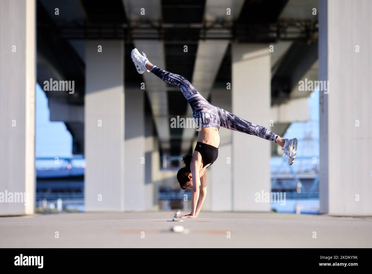 Young Japanese training downtown Stock Photo - Alamy