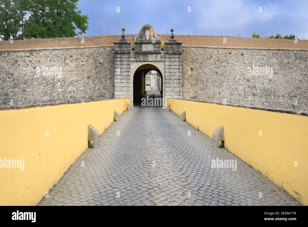 The Olivença inner gate, Elvas, Alentejo, Portugal Stock Photo - Alamy
